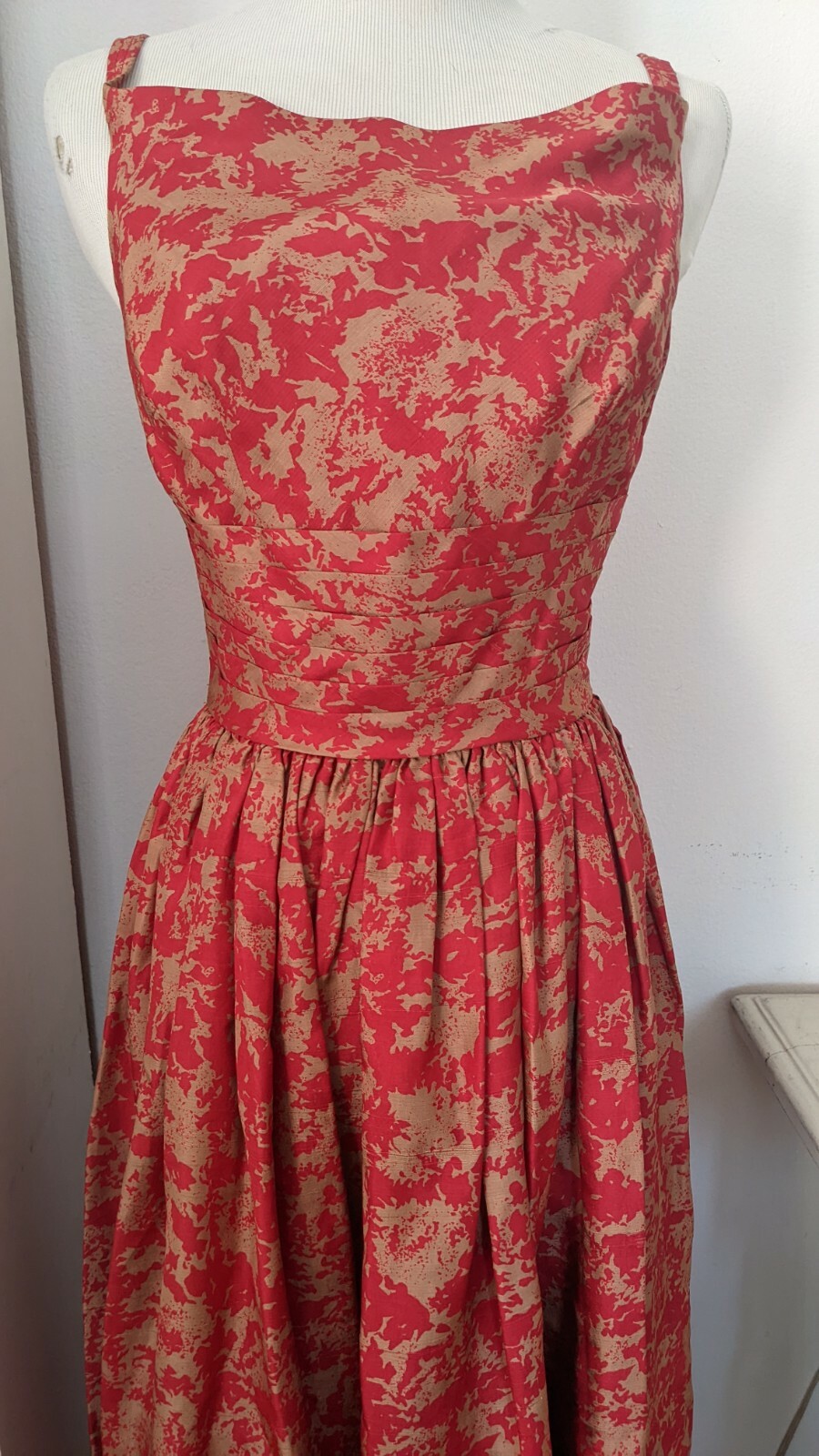 Vintage 1950s Red Gold Printed Fit Flare Party Dress Rockabilly Pinup ...