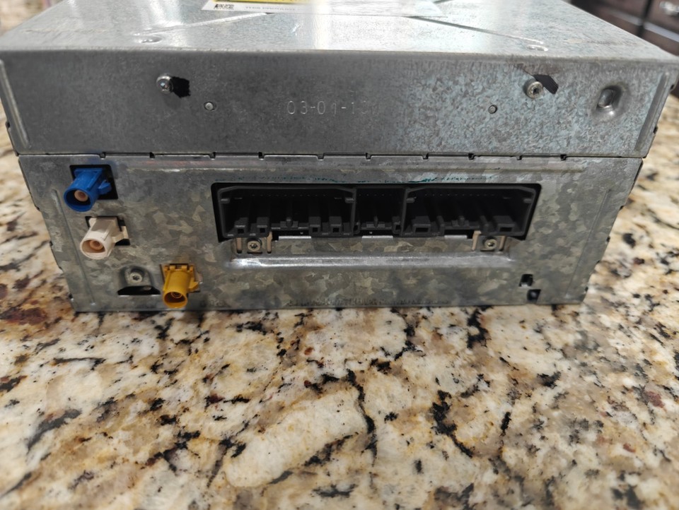 CHRYSLER DODGE JEEP MyGig GPS Navigation Sirius Radio CD DVD MP3 Player ...