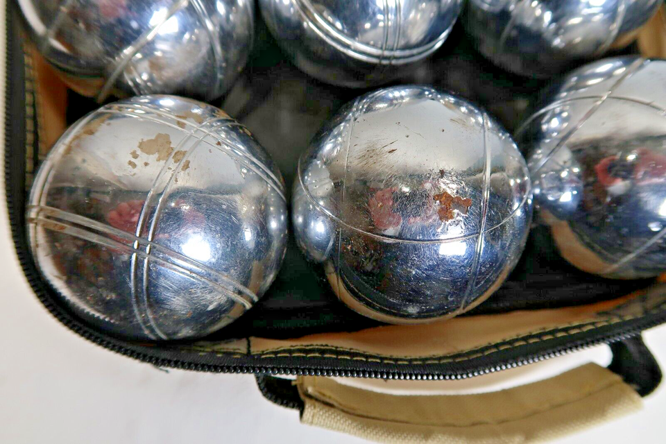 YARD FUN Boules 6 Metal Balls w/ Carrying Case Measuring Device (READ ...