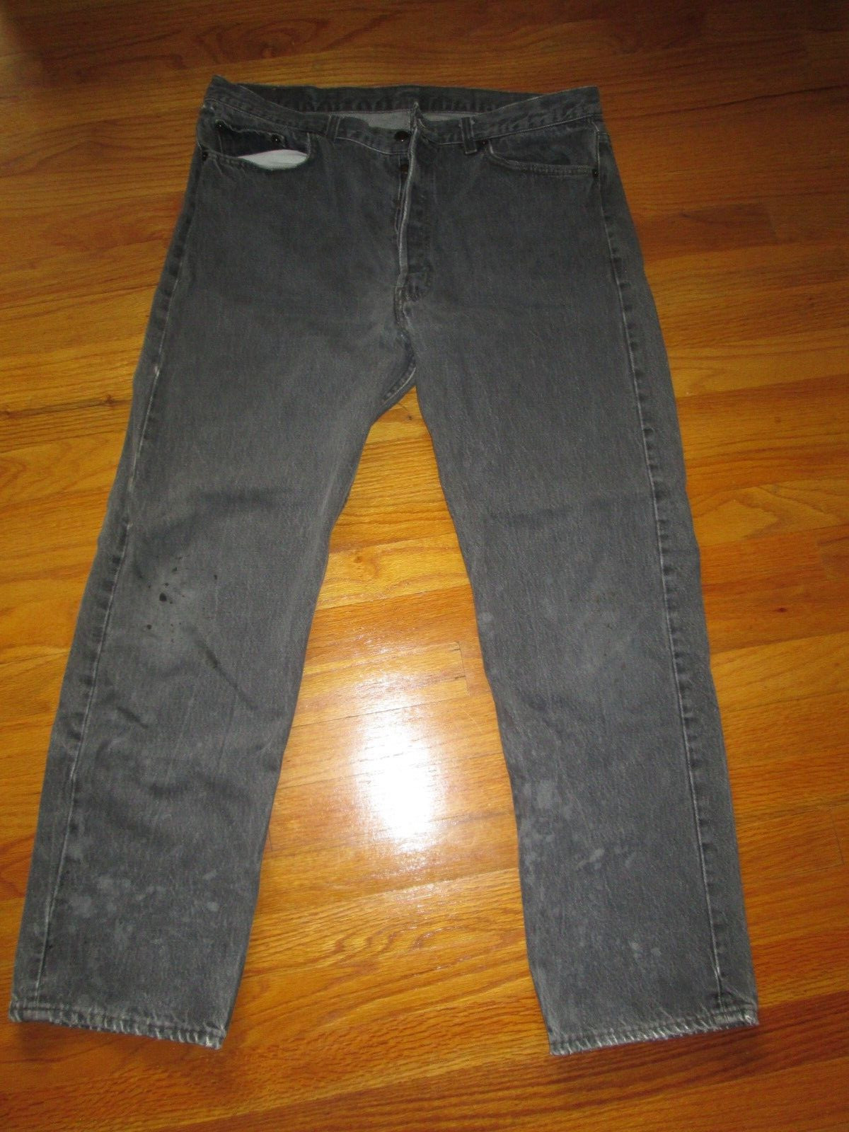 1982 LEVI'S Vintage 1980's 501 Red Tab BLACK FADED ME… - Gem