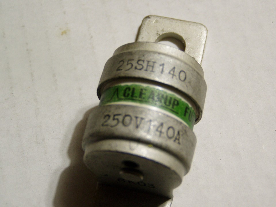 Old stock Kyosan 25SH140 semiconductor fuse 140-amp 250-volt Bussmann ...