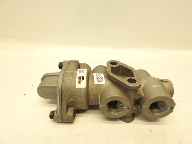 Bendix 109790 Tp-3 DC Tractor Protection Valve for sale online | eBay