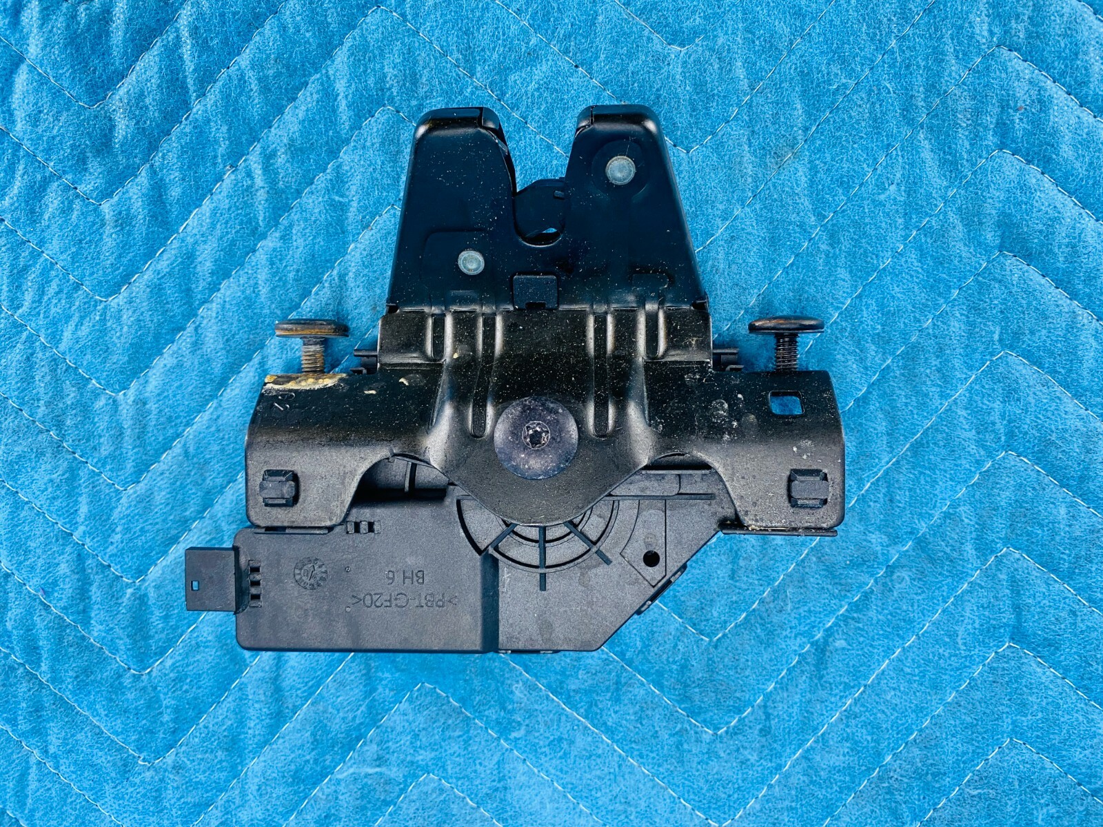 Genuine BMW Rear Trunk Lid Lock Latch Actuator 51247840617 OEM | eBay
