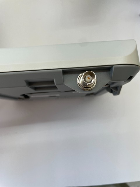 Shure UA864US Wall Mountable Wideband Panel Antenna for sale online | eBay