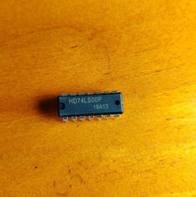 10PCS 74LS00 HD74LS00P SN74LS00N DIP Quad 2-Input NAND Gate IC DIP ...