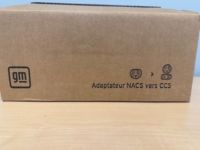 Genuine GM Accessory NACS DC Adapter Plug # 85778137 85090442 85806539 ...