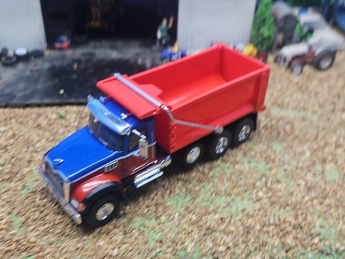 CUSTOM Mack Granite Dump Truck 1/64 2020 dcp Greenlight rock gravel ...