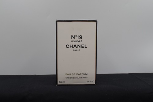 Chanel No. 19 Poudre EDP - 100 ML w/ Box - Batch Code - Sprayed 3 Times ...