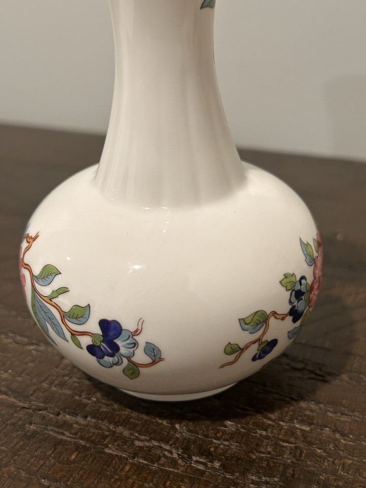 Vintage AYNSLEY Fine English Bone China Pembroke Gold Trimmed Vase ...