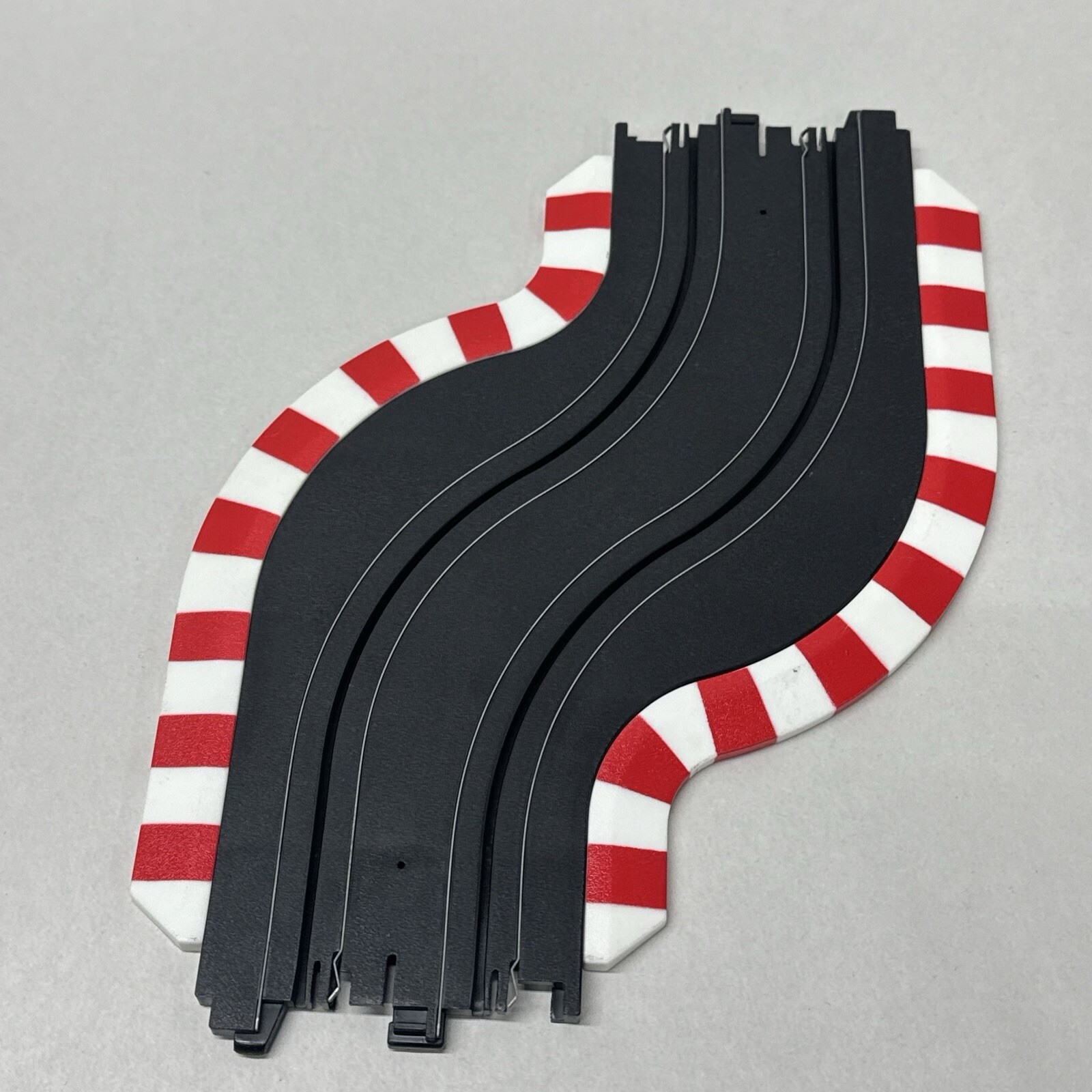 Aurora AFX Tomy 9" Chicane Right HO Slot Car Track w/ Berm - NEW - Bulk ...