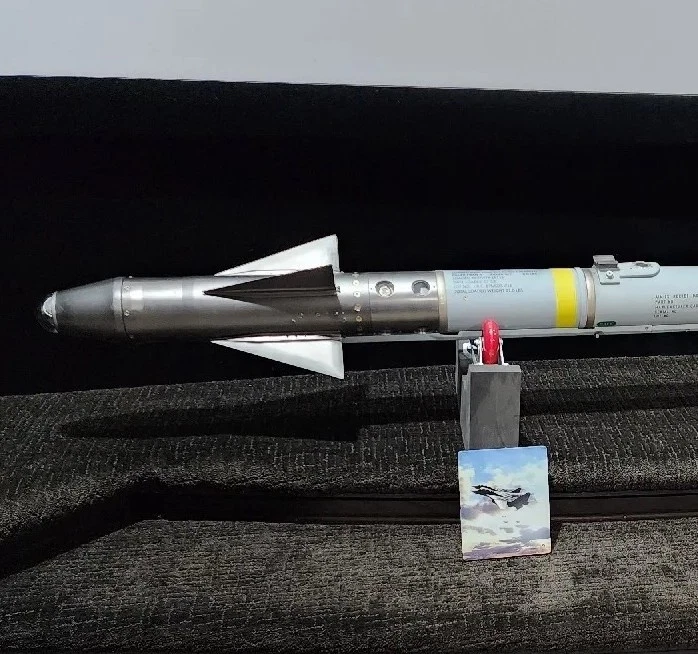 Sidewinder Missile 9x