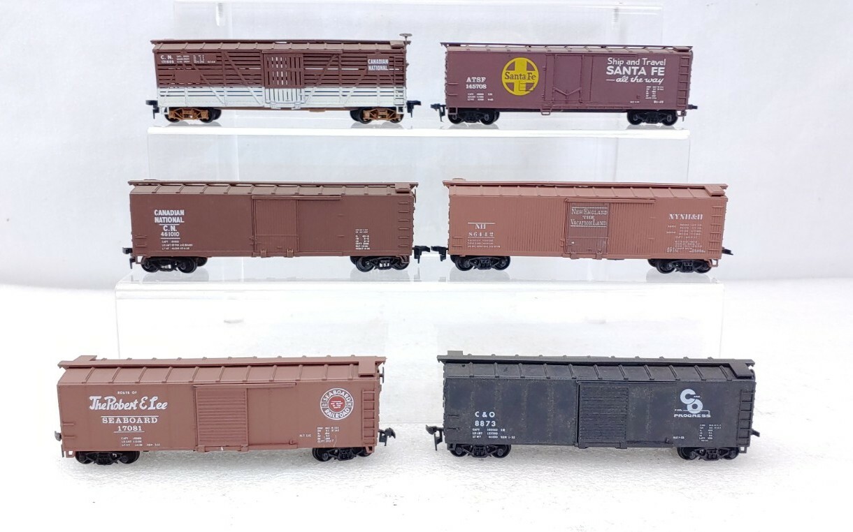6 Vintage HO Box Cars Same Manufacturer have all Couplers | eBay