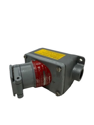 APPLETON EFSC1752023 Explosion Proof Receptacle 20AMP 3 Pole NEW NO BOX ...