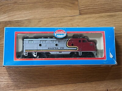 Model Power HO Scale Santa Fe F3 6730 Diesel Engine Locomotive In Box ...