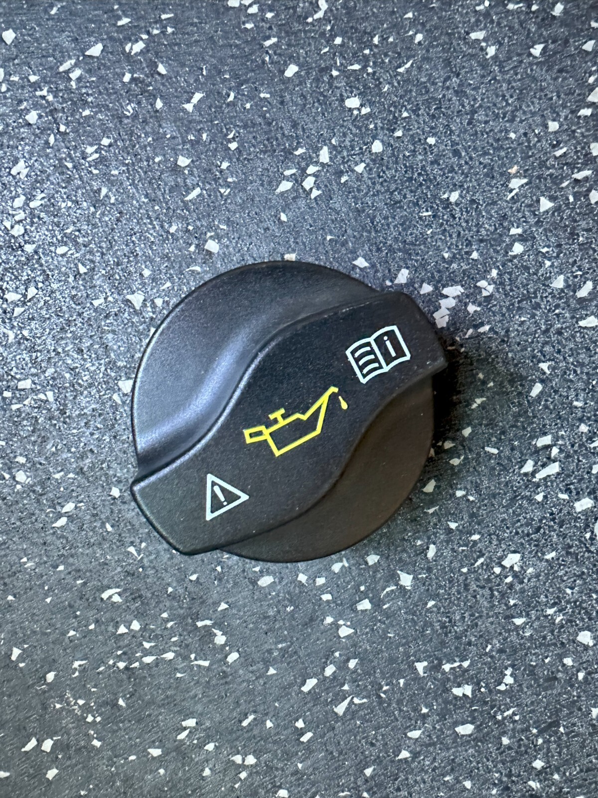 MERCEDES BENZ OEM Genuine Oil Filler Cap A0000101385 for sale online | eBay