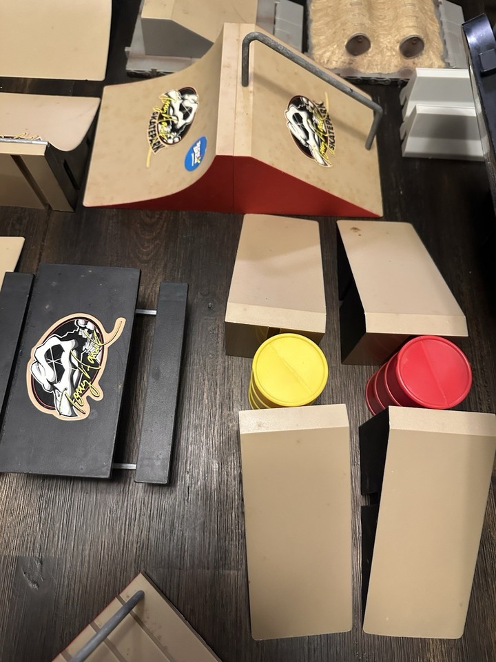 Huge Vintage Lot Tech Deck Skate Park Ramp Finger Boards Ramps Rails ...