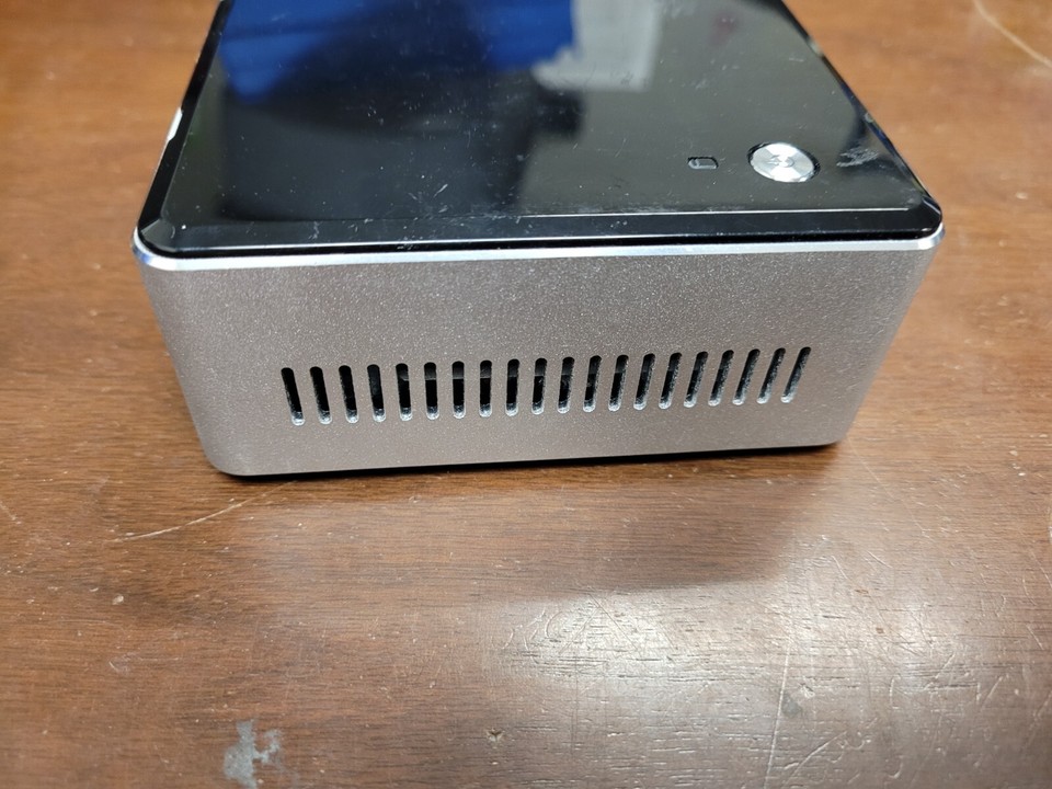 Intel NUC5i7RYH Intel Core i7-5557U 3.10GHz , 16GB RAM NO SSD NO A/C ...