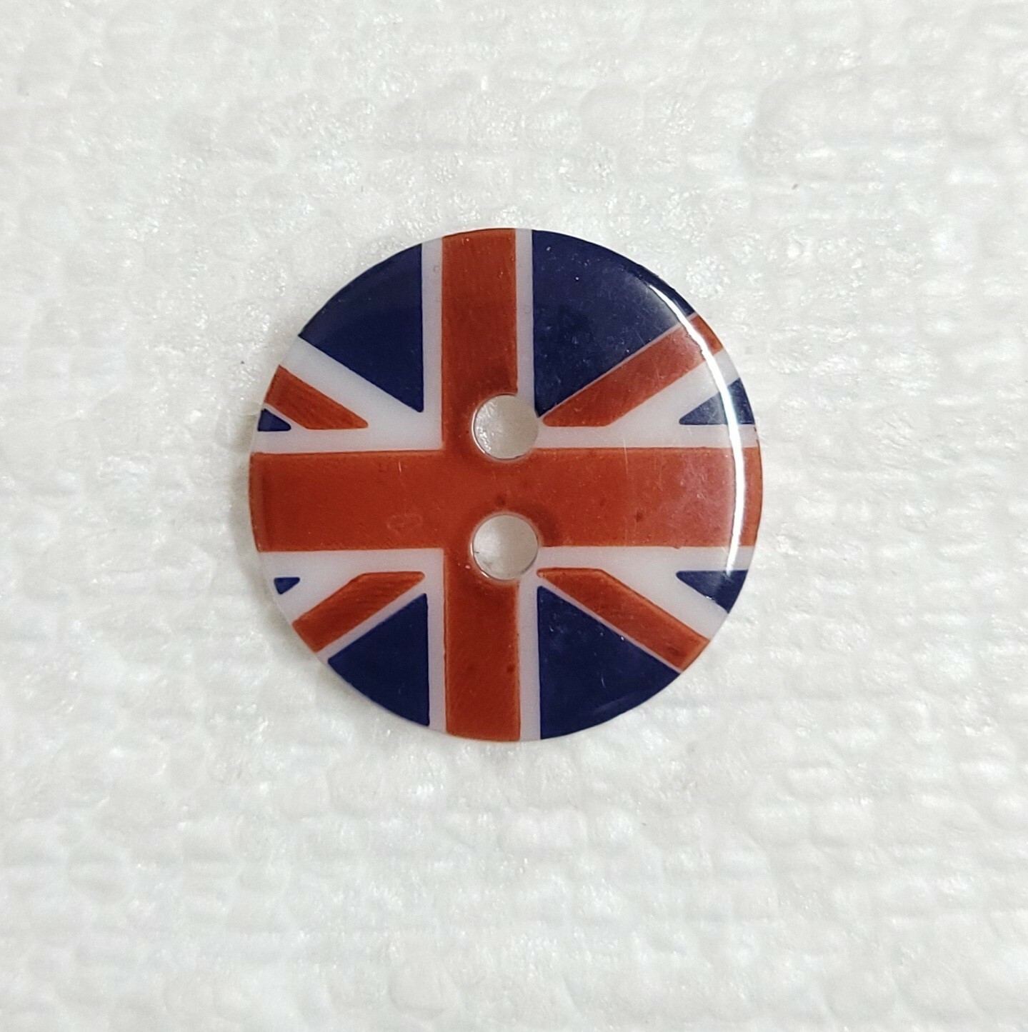 2 UK Flag Union Jack Buttons 18mm 2 Hole Patriotic Sewing Crafts ...