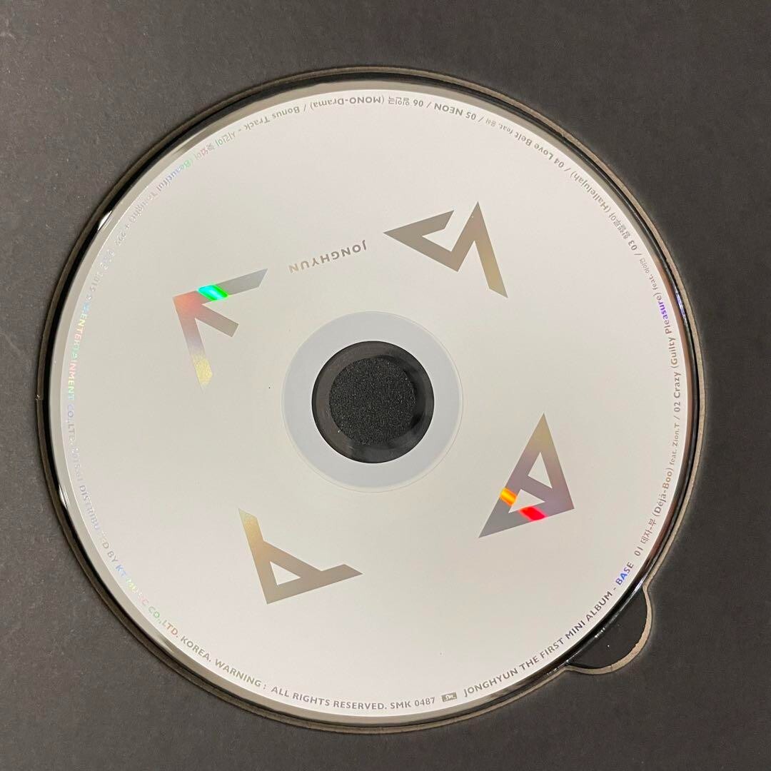 SHINee Jonghyun BASE Wine Ver CD Photocard 1st Solo Mini Album White ...