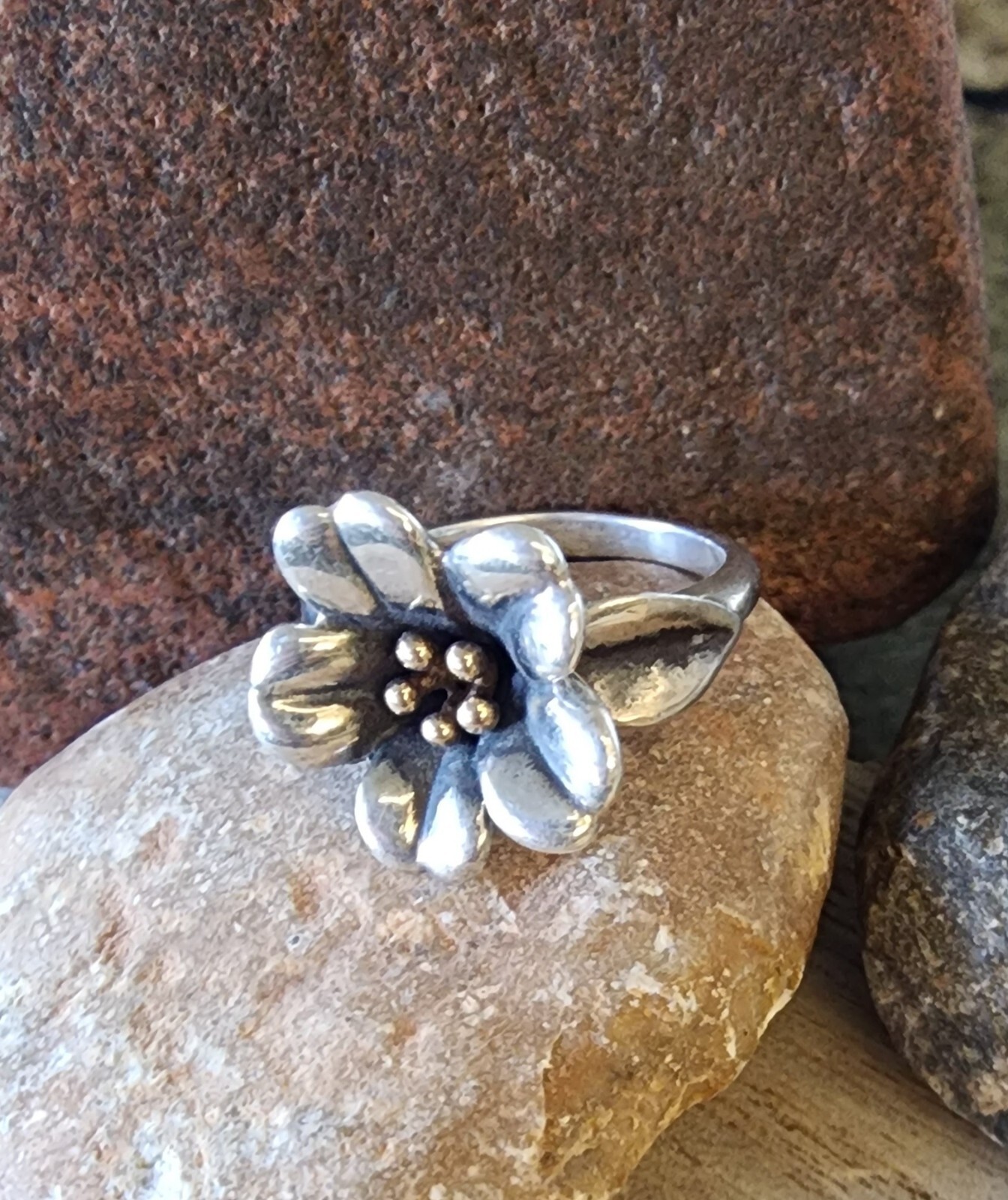 Retired James Avery .925 Flower Ring with 18kt Gold … - Gem