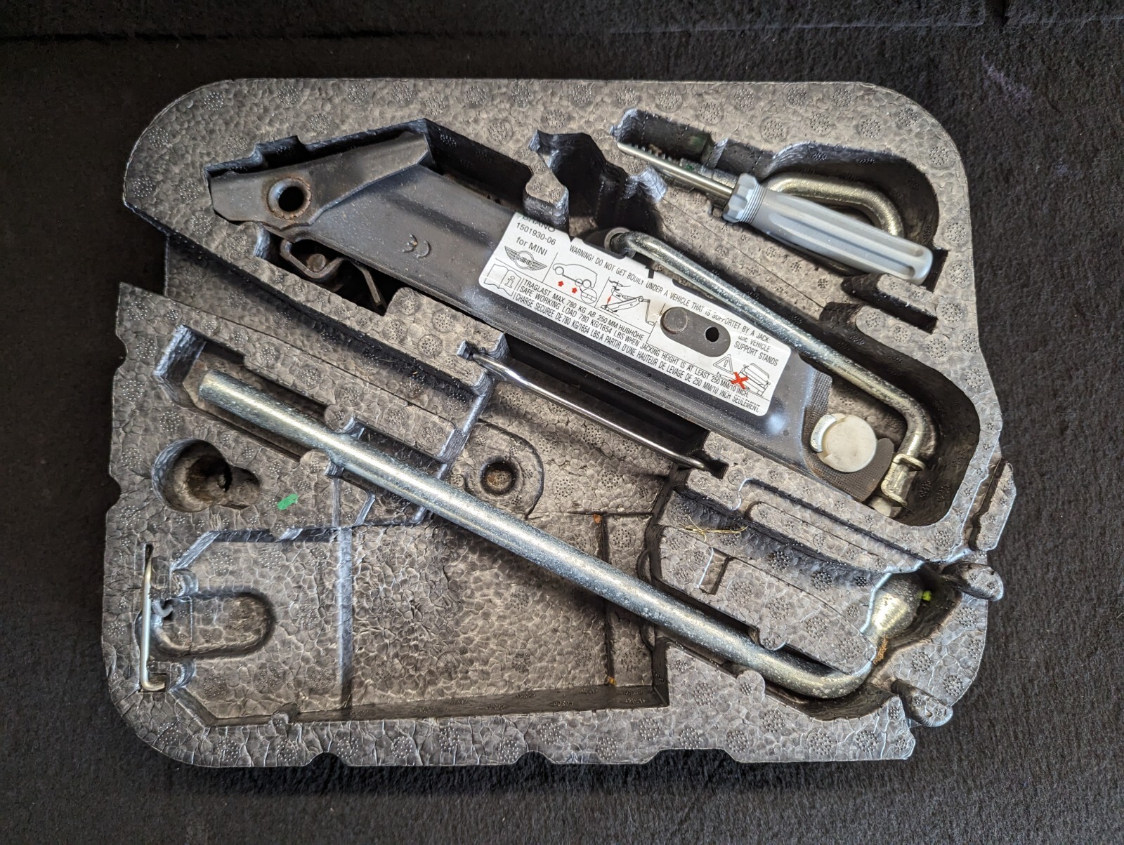 GENUINE MINI COOPER R50 R52 R53 R55 R56 JACK TOOL KIT IN CASE 6778555 ...