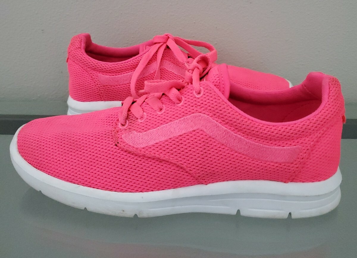 Vans UltraCush Lite Neon Pink Men’s 5.5 Women’s 7.0 - Gem