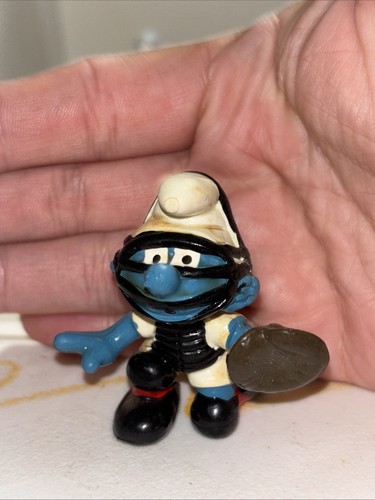 Smurfs Baseball Player Catcher Smurf 1981 Vintage PVC Figurine Scheich ...