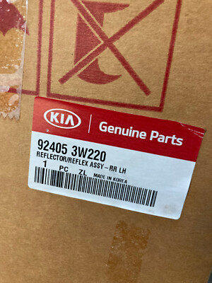 GENUINE KIA OEM 92405 3W220 RR LH KIA SPORTAGE REFLECTOR REFLEX ASSY ...