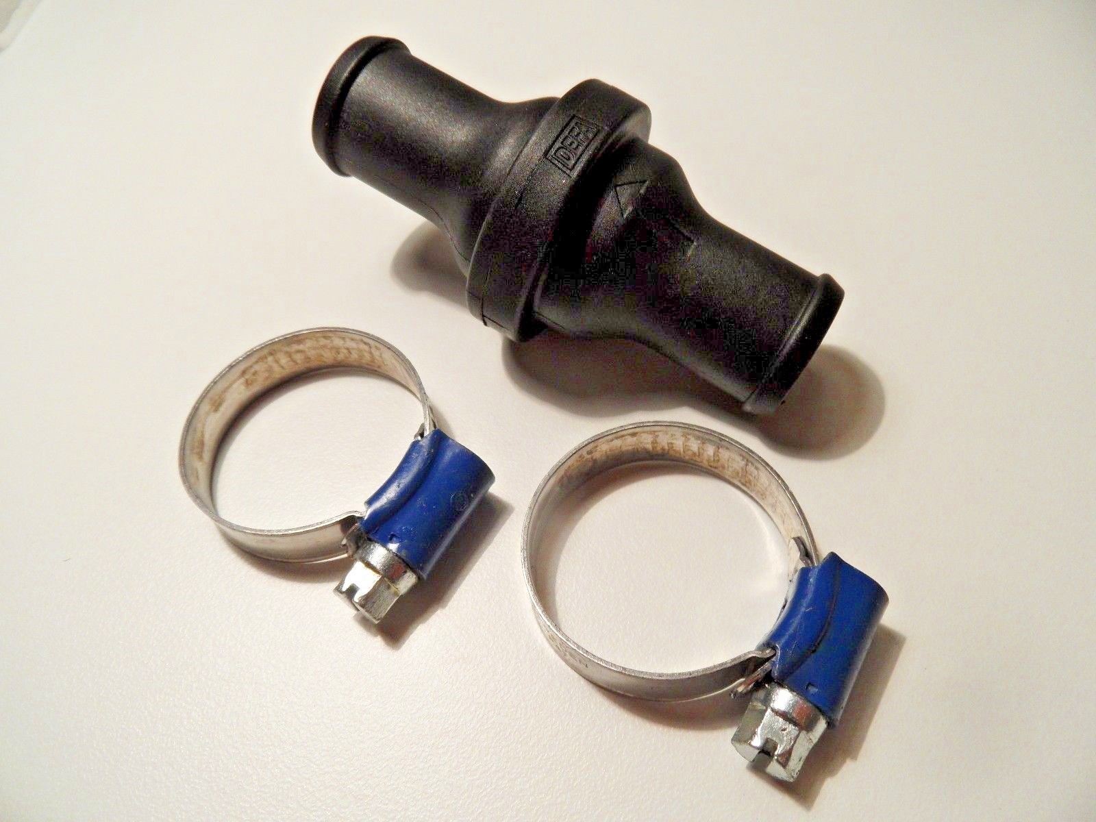 DEFA 460431 One Way Water / Coolant Flow Valve for Hose 20mm Diameter ...