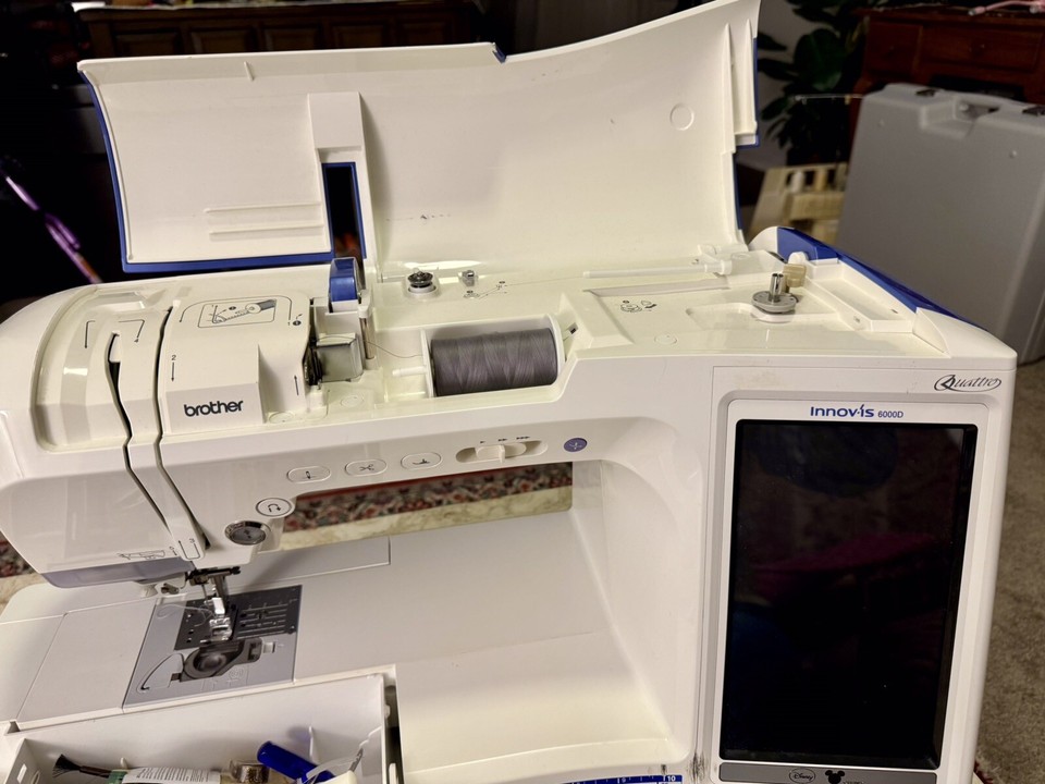 Brother Innovis 6000d Embroidery AND Sewing Machine Excellent Condition ...