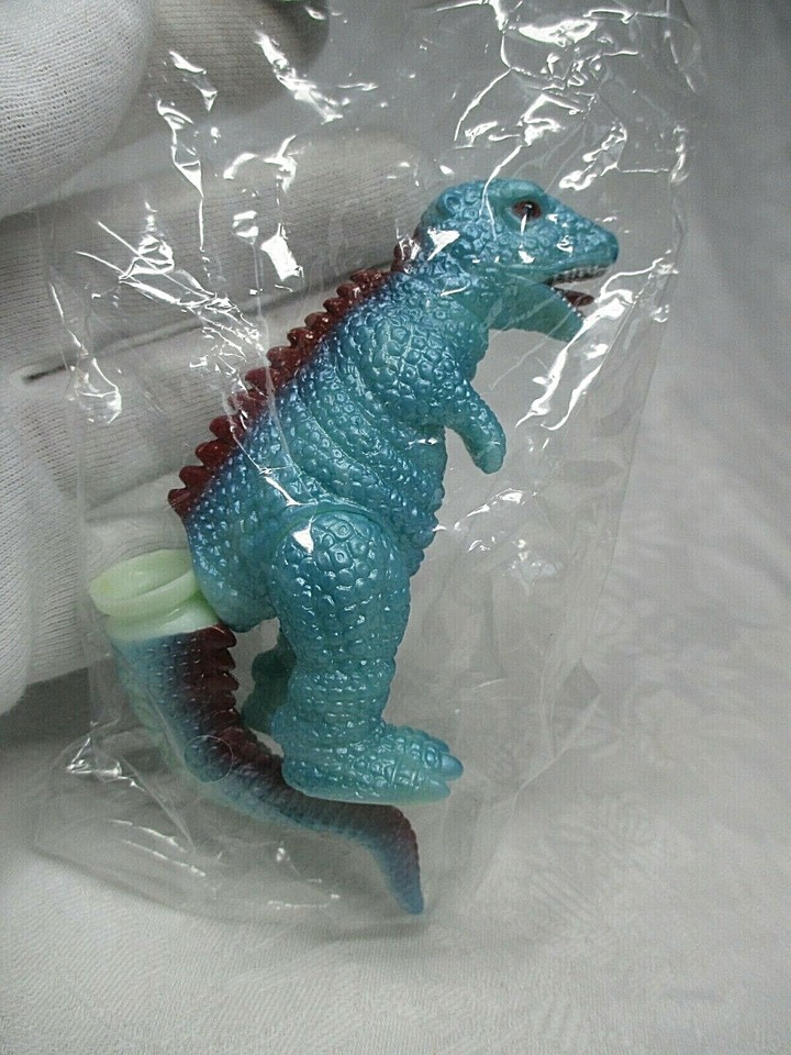 Godzilla Bullmark Iwakura GOROSAURUS Mini Figure Kaiju Movie Monster 3. ...