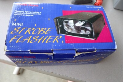 Radio Shack Mini Strobe Flasher with Mount In Box Adjustable Speed Used ...