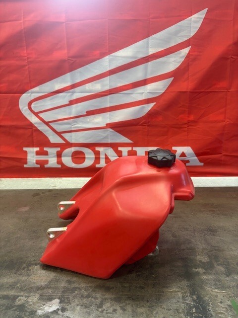 1985-1986 Honda ATC 250R Fuel Tank | eBay