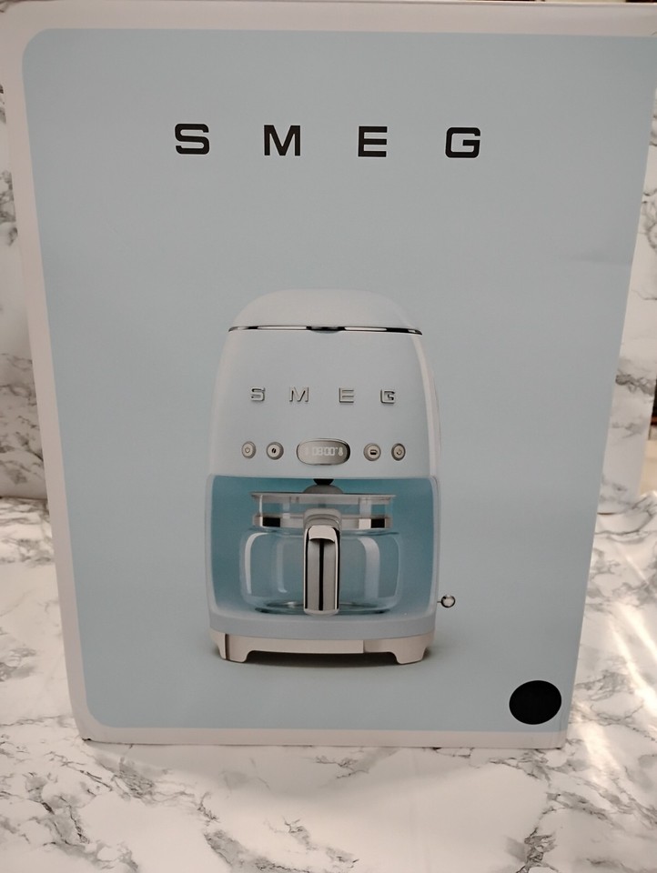Smeg 50's Retro Style Aesthetic Drip Filter Coffee Machine, DCF02BLUS ...