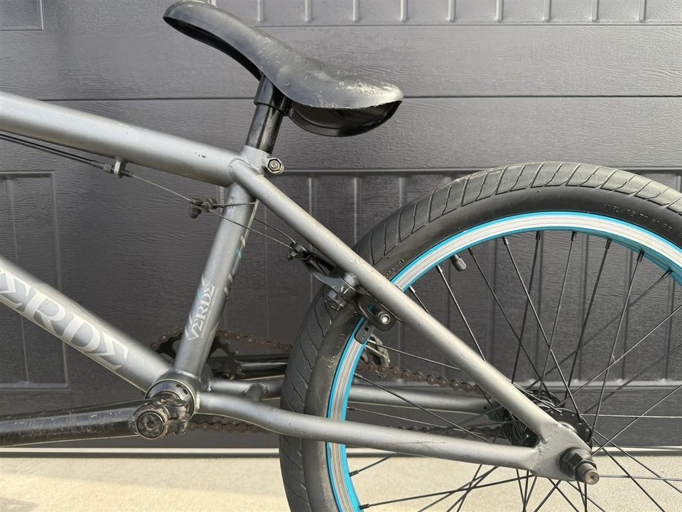 2011 Verde Prism Vintage New School BMX Grey Blue Complete Original ...