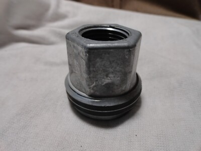 NEW OEM WISCONSIN RB86 12-4 OIL FILLER TUBE BASE THREADED FITTING FOR ...