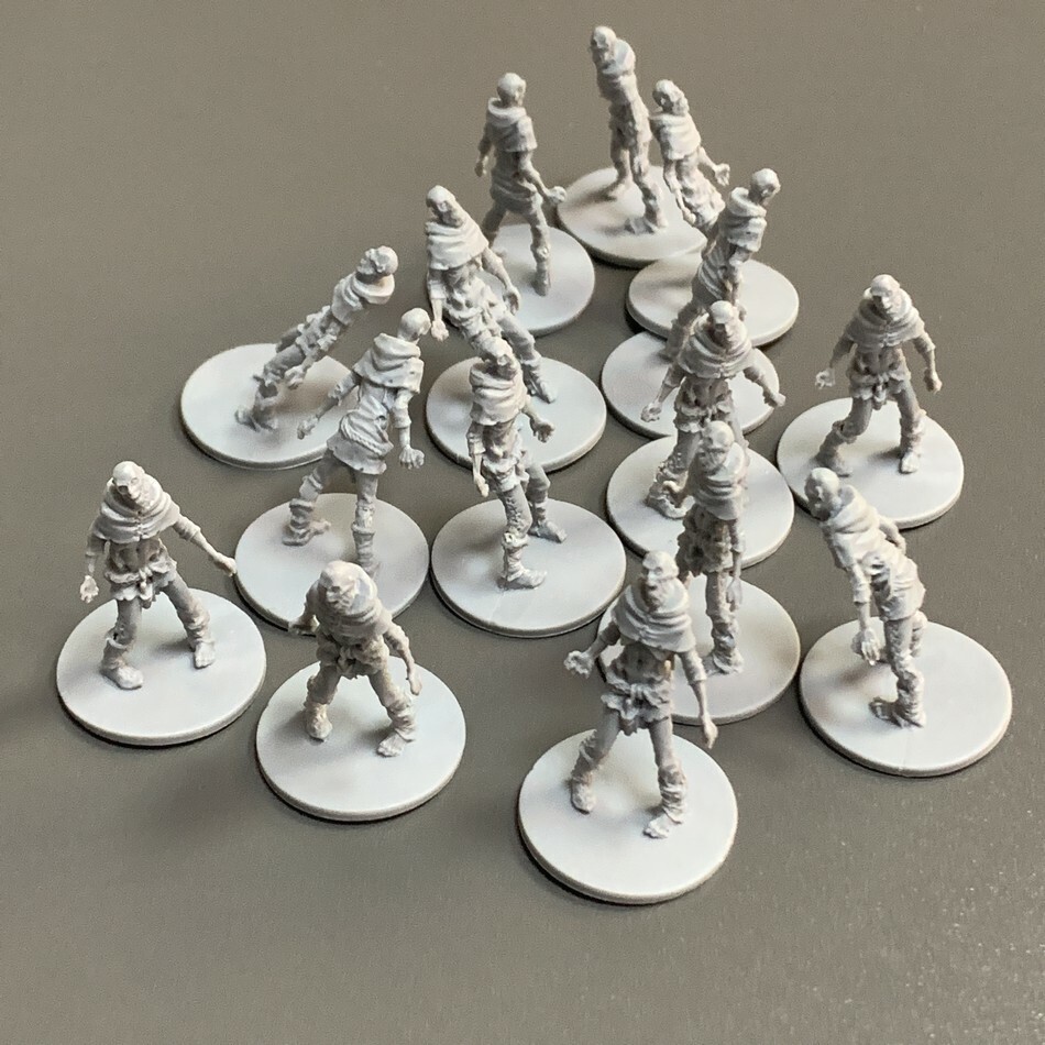 Lot 5/15Pcs Zombies Runners Miniatures Zombicide DND Board Game Figure ...