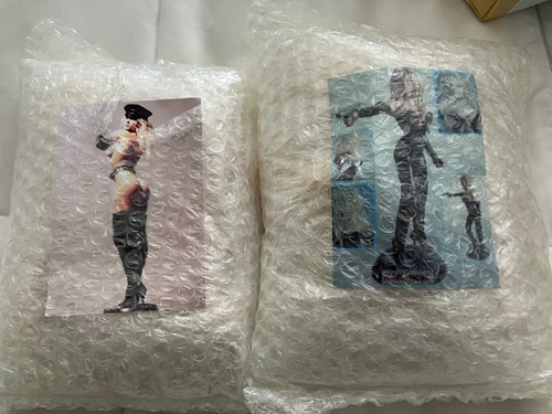 PAMELA ANDERSON STATUES BARB WIRE AND COMMANDANT LEE 2 MODEL KITS | eBay