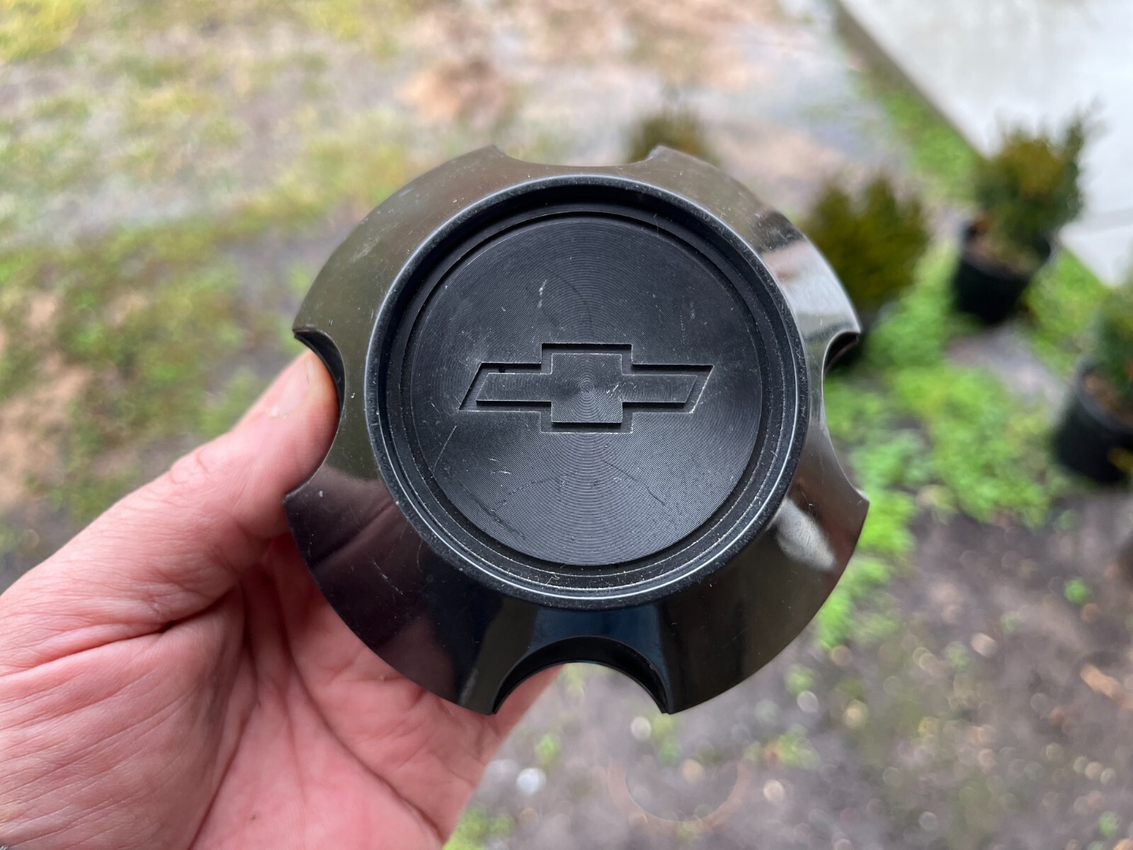 CHEVY SPECTRUM SUNBURST OEM CENTER CAP BLACK 894108641 1985 1986 1987 ...