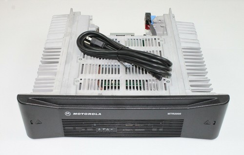 Motorola MTR2000 800 MHz SMARTNET TRUNKED 75Watts Model: # T5544A | eBay