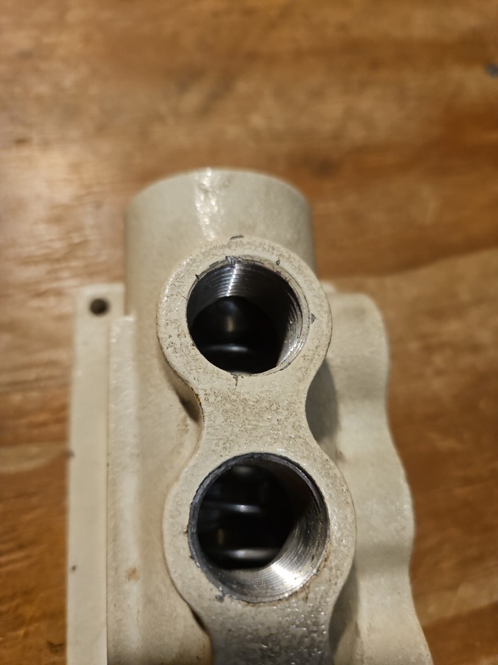 Christen Inverted System 802 Oil Valve & Plug Kit | eBay