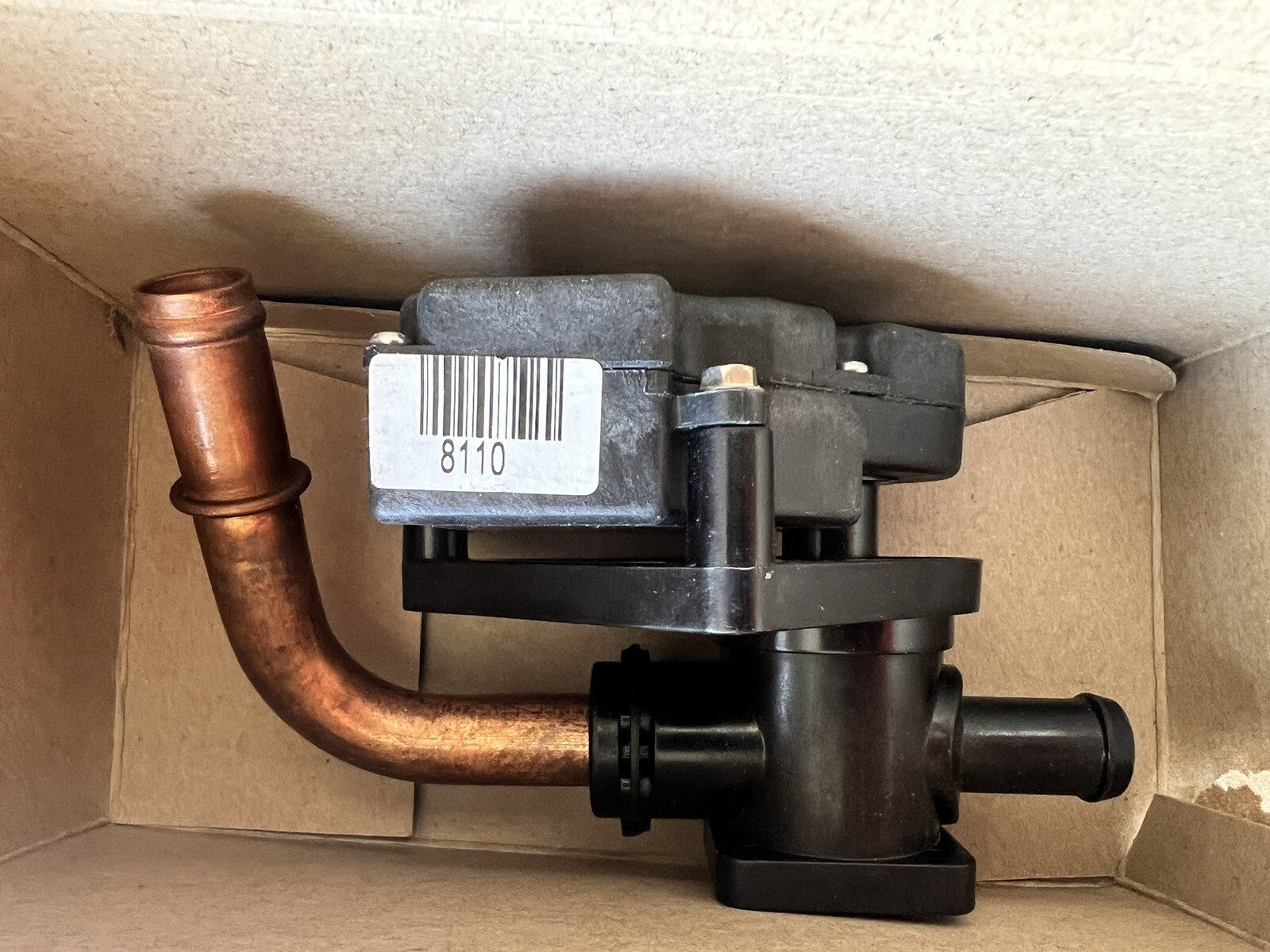 ~NEW GENUINE PACCAR PART ~ OEM ~ WATER VALVE | Grelly USA