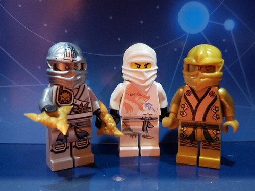 Lego Ninjago DX Minifigure Lot Lloyd Golden Ninja Titanium Zane Final ...