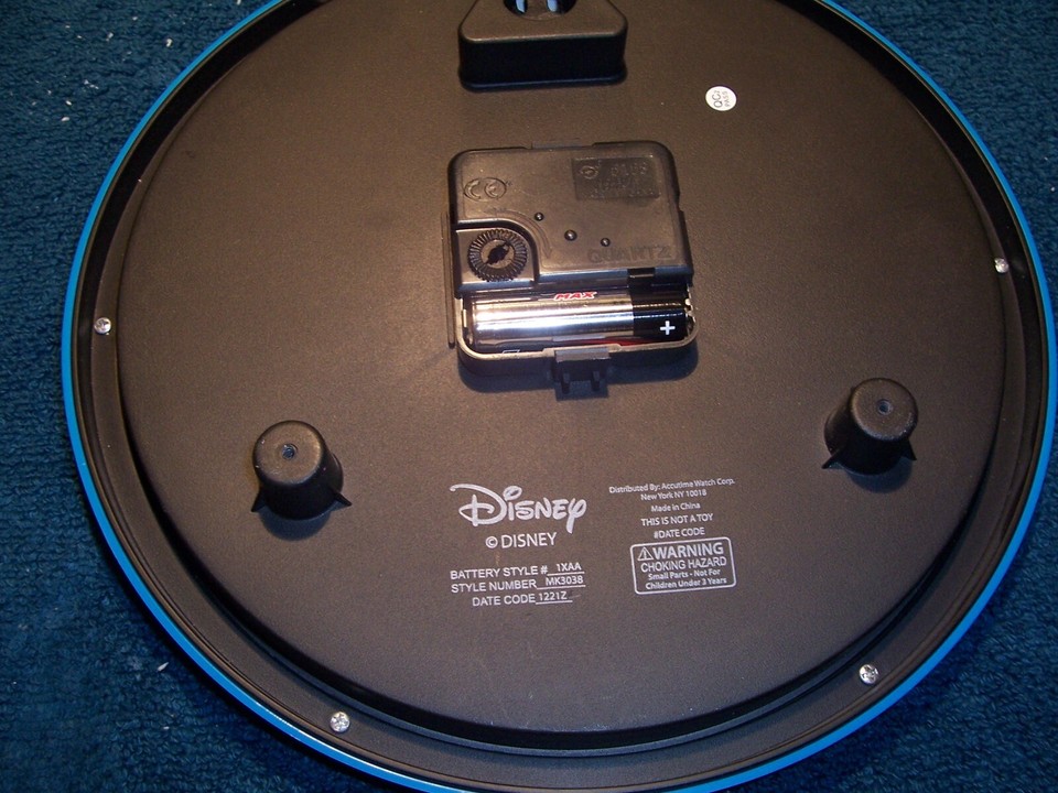 Disney character Wall Clock - Mickey, Goofy, and Donald Duck (Mk3038 ...