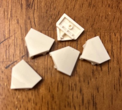 Lego Lot 5 Pieces Part 66956 Wedge 2x2 Pointed 75468 White | eBay