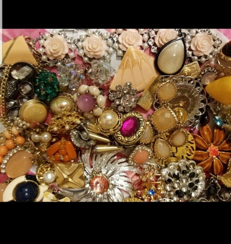 Vintage-Modern Crafting Jewelry Lot Mixed With Rhinestone Pieces Parts ...