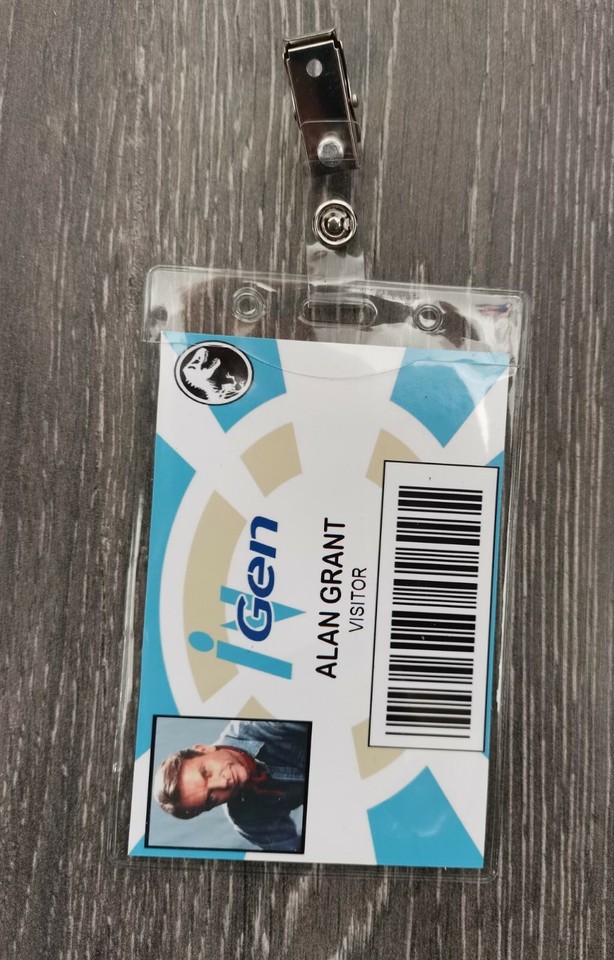 Jurassic Park - Clip-on InGen ID Photo Pass Badge Set Prop Collection ...