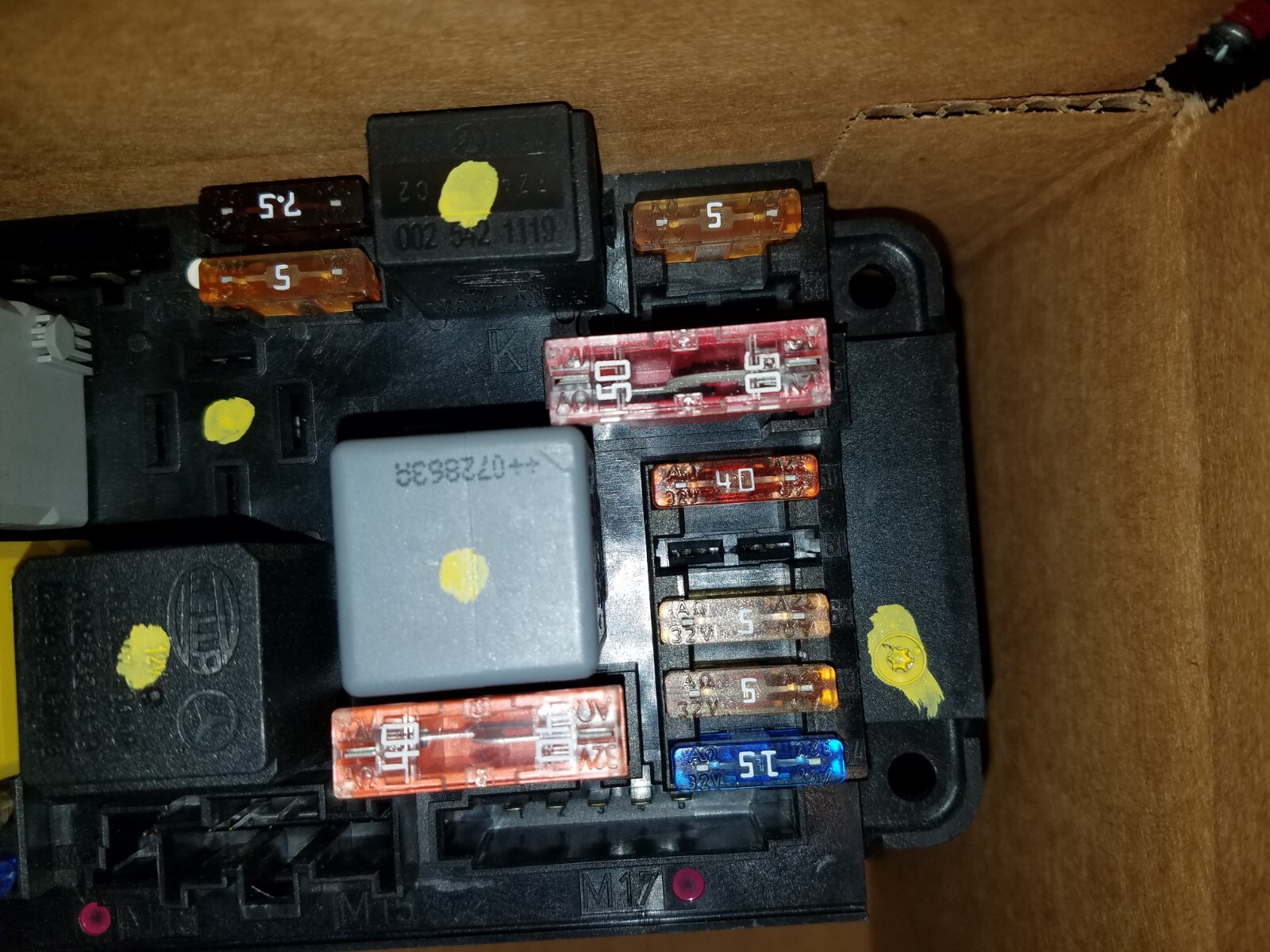 2001-2009 MERCEDES W203 C230 C280 CLK350 FRONT SAM FUSE BOX RELAY ...