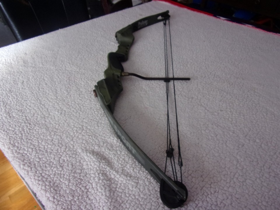 PSE Game Sport Pulsar Express Compound Bow | eBay