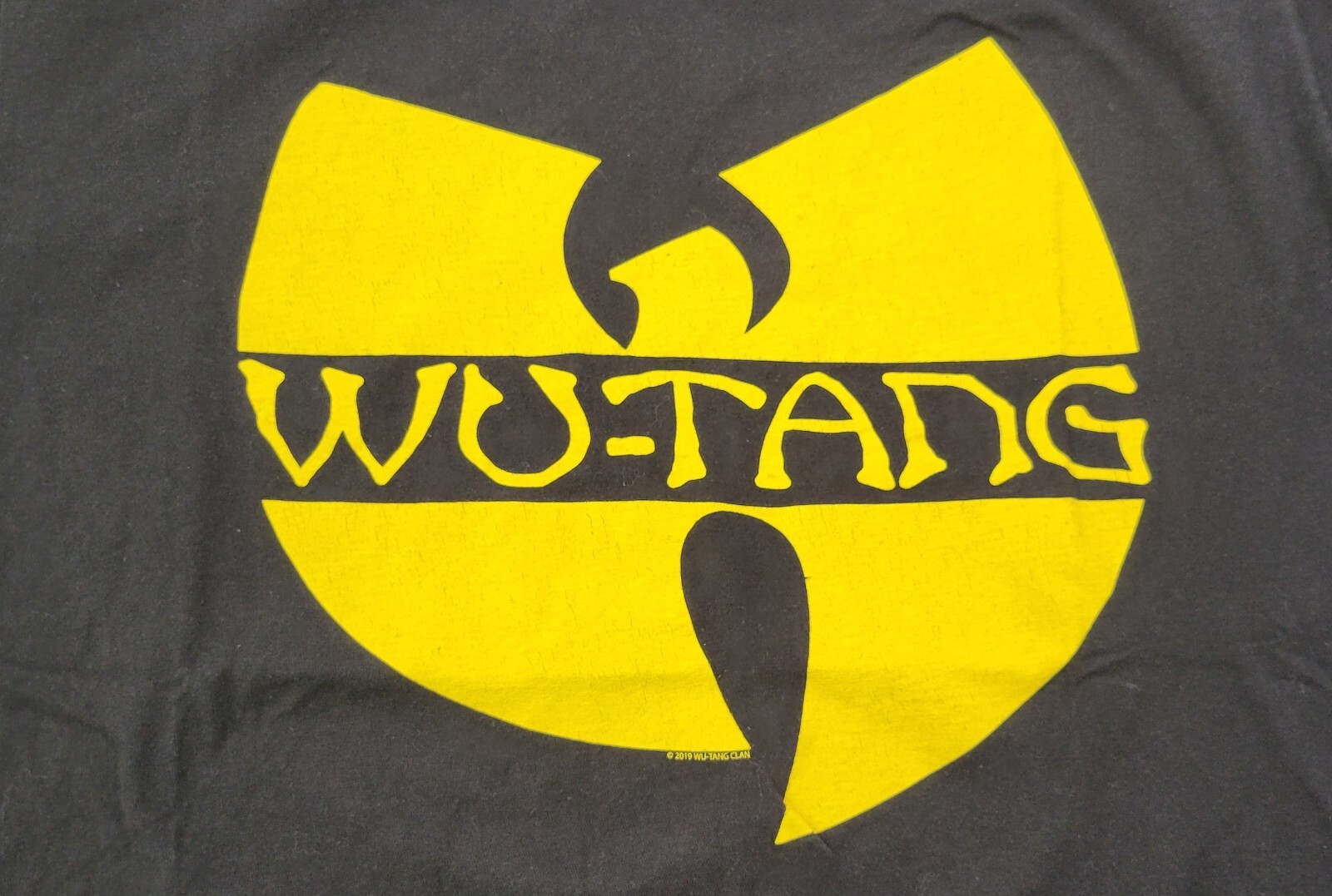 DA) Men Wu-Tang Clan Large Yellow Logo Graphic Black … - Gem